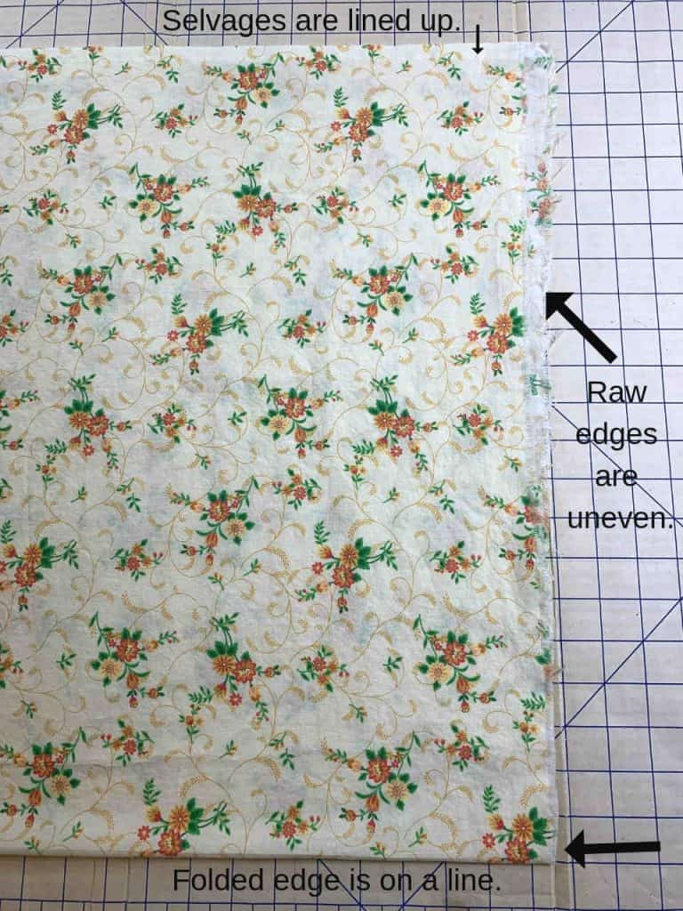 How to Square Up Fabric - The Ruffled Purse®
