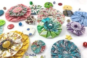 How to Sew Fabric Yo-Yos - The Ruffled Purse®