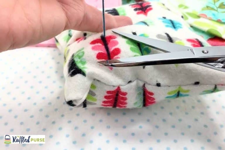 How to Finish a Stitch in Hand Sewing - The Ruffled Purse®